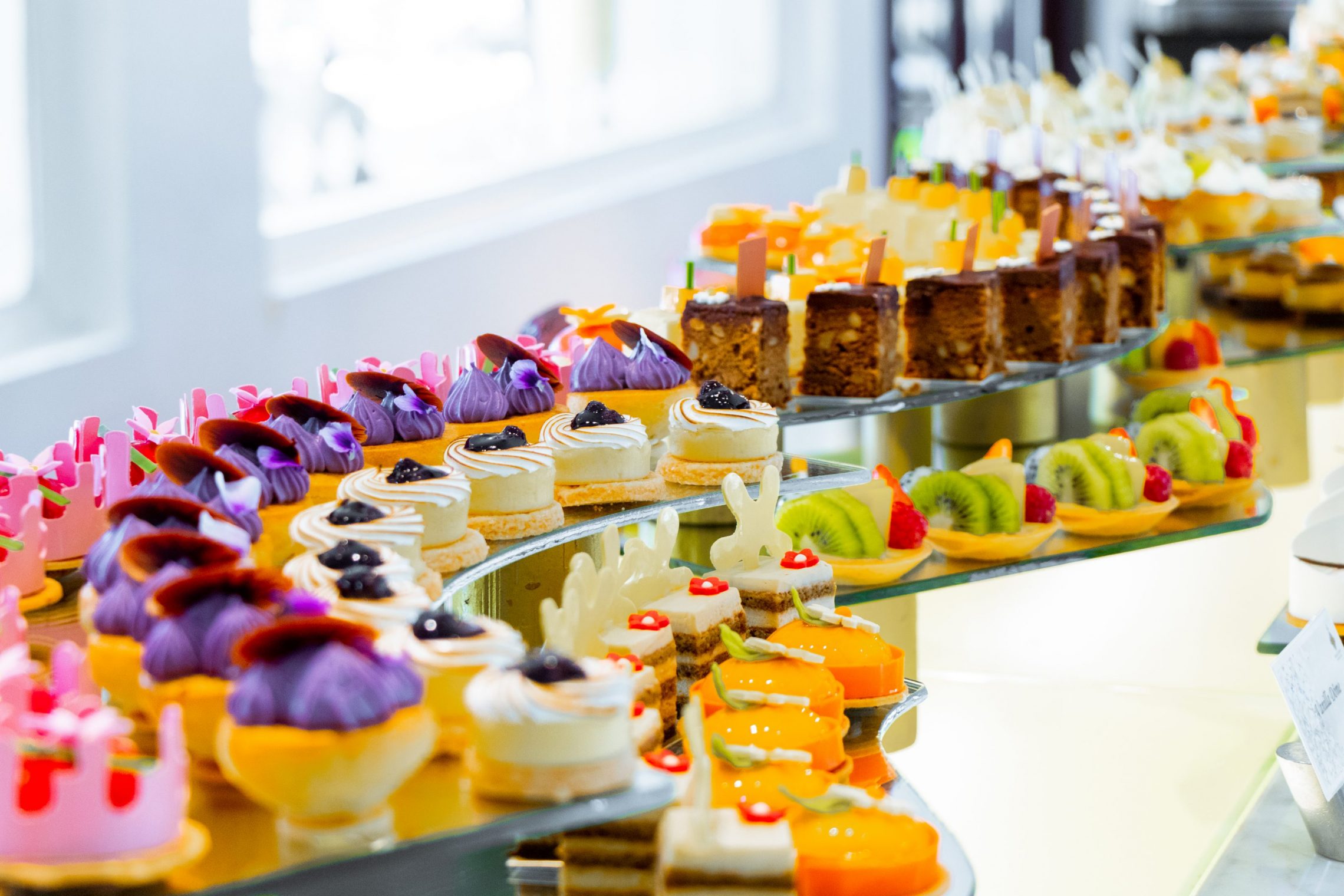 What Are The Types Of Buffet Restaurants? - Petpooja